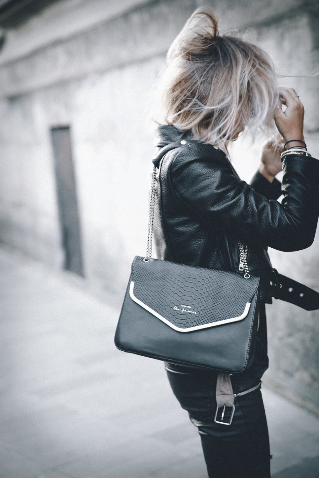 PERFECT PERFECTO - N O H O L I T A